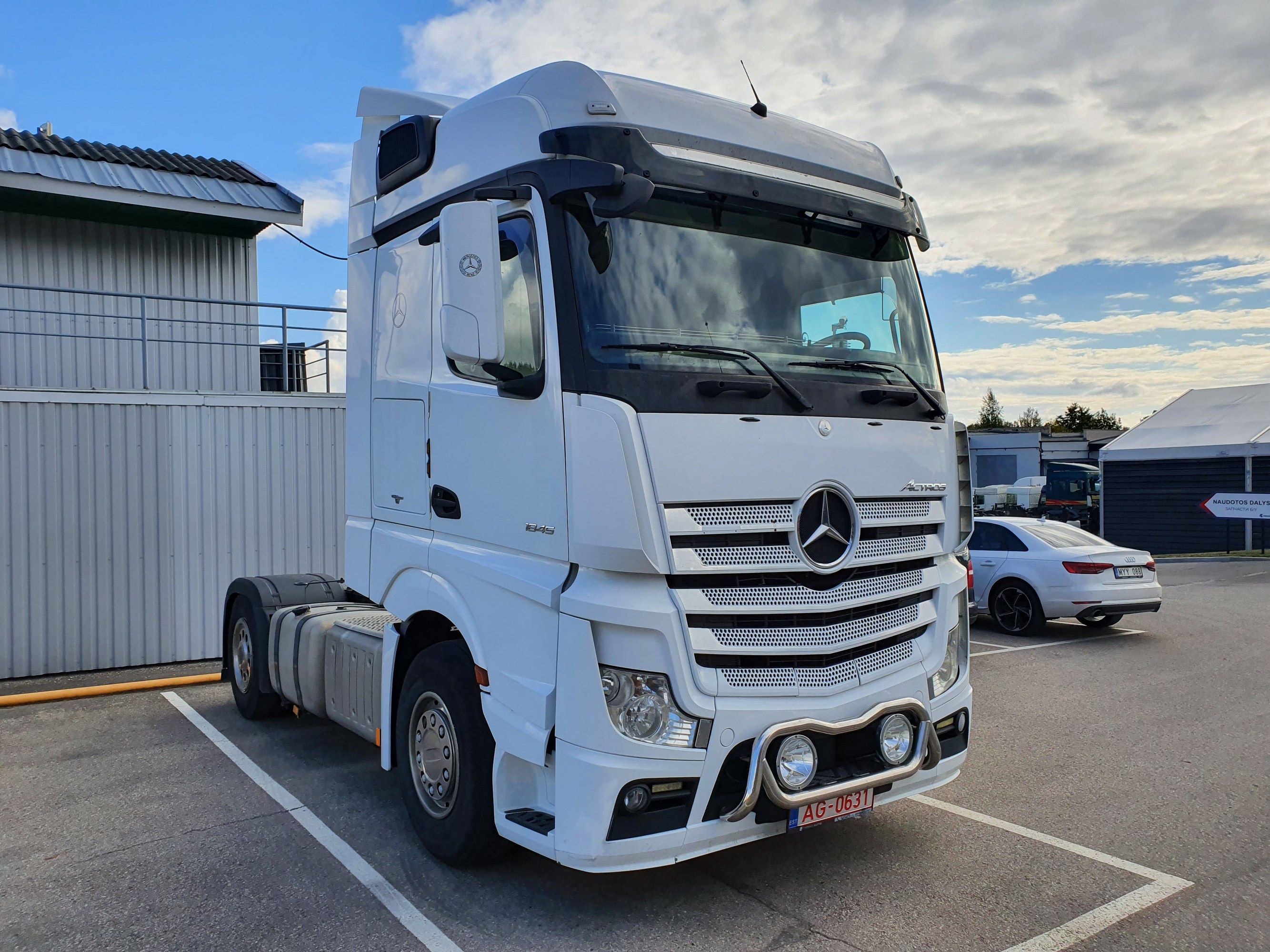2014 Mercedes Benz Actros MP4 EURO 6 vilkikas ardomas dalimis ...