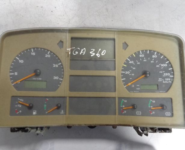 MAN TGA instrument cluster